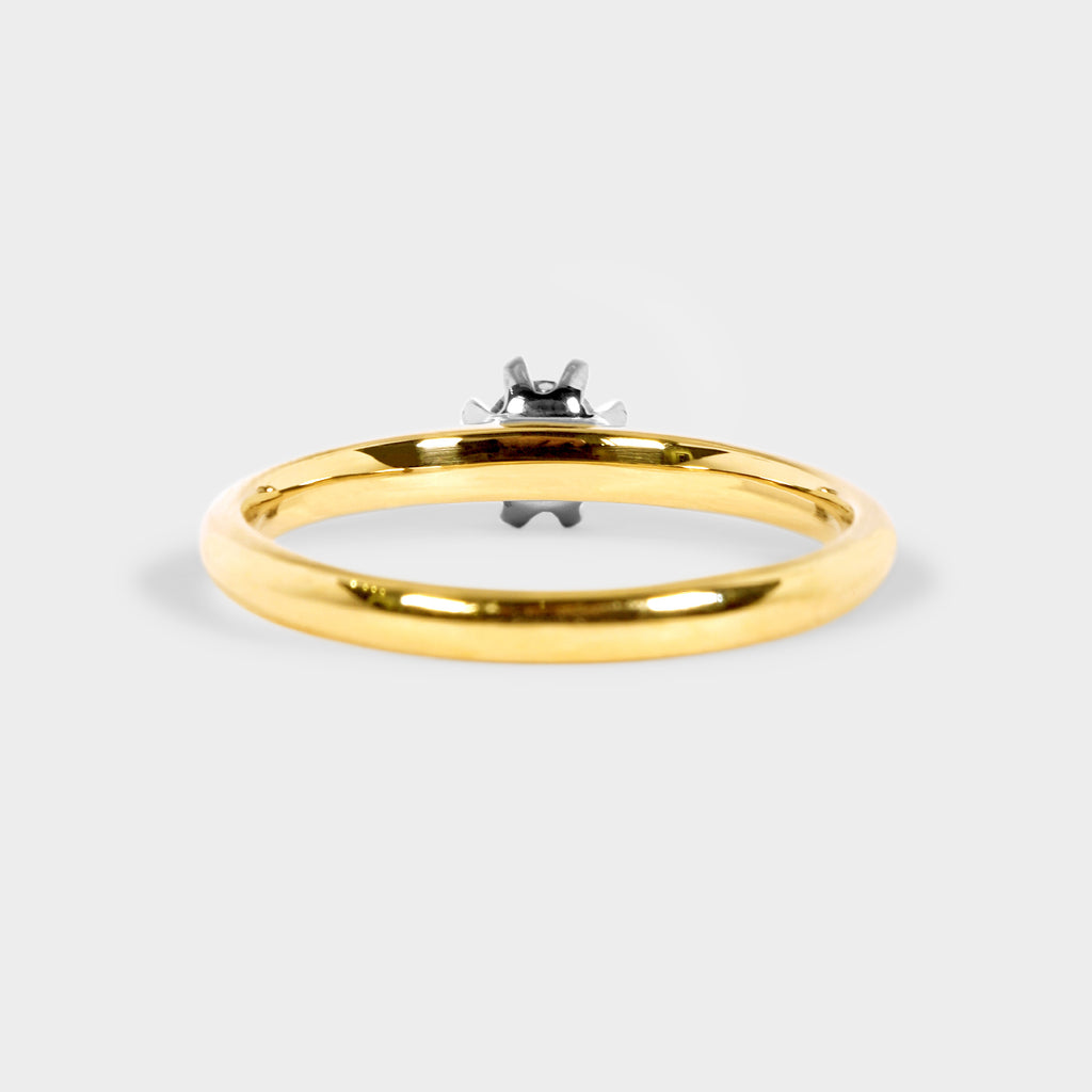 Solitario oro amarillo con engaste 8 grifas en oro blanco – Helmlinger ...